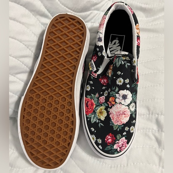 Vans | Shoes | Flower Vanssooo Cute | Poshmark